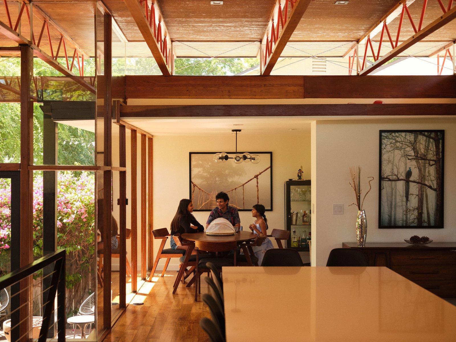 Photo 6 of 14 in To Update a Midcentury With a Striking Open-Truss ...