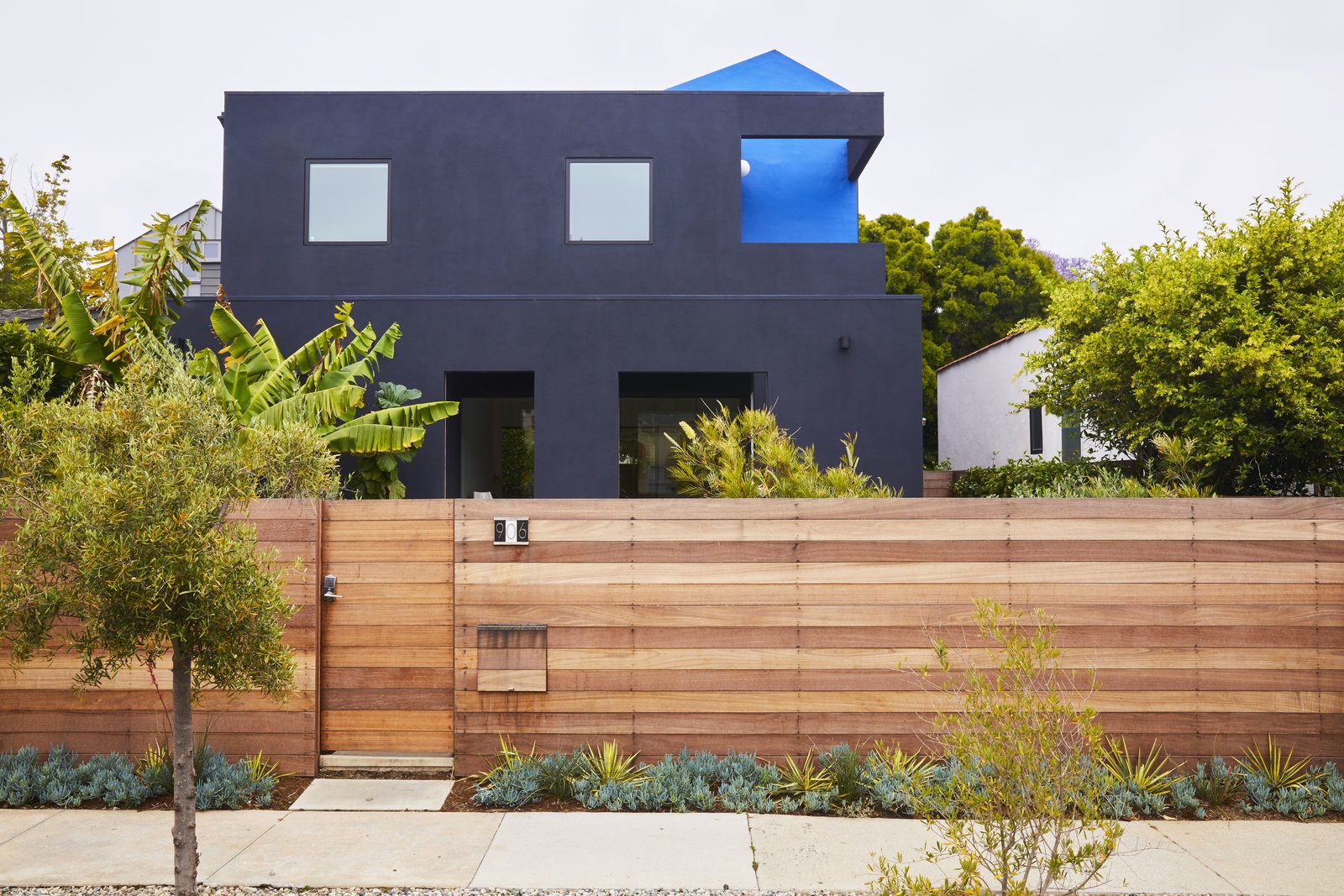 Photo 1 of 7 in An Eccentric Pop of Blue Accents an Introspective Home ...