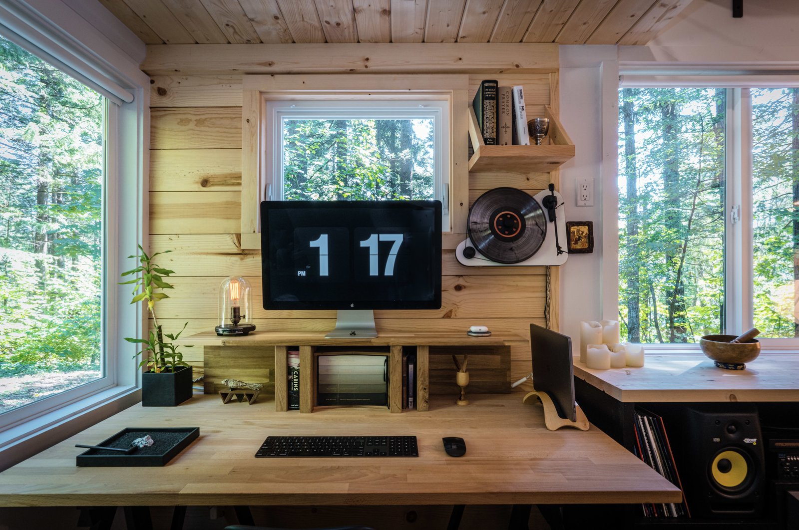 Photo 3 of 11 in A Furnished Tiny Home With Japanese and Scandinavian ...