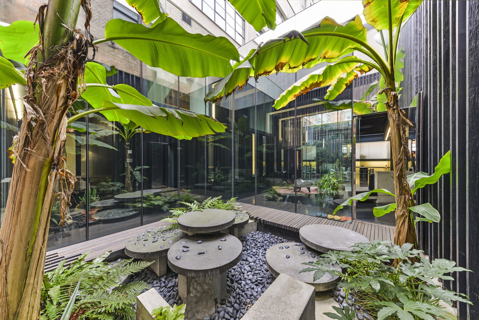 Photo 4 of 16 in The Lost House by Legendary Architect David Adjaye ...