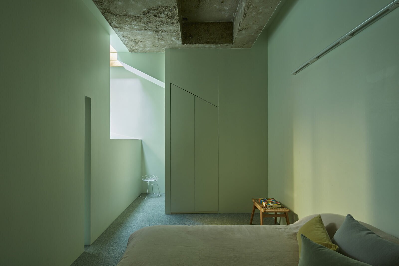 Photo 13 of 16 in The Lost House by Legendary Architect David Adjaye ...
