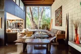An Architect’s Venice Home Draws Inspiration From Around the World - Dwell