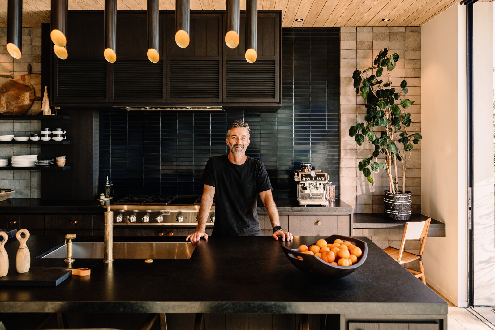 Photo 2 of 7 in An Architect’s Dream Kitchen Channels SoCal’s Laid-Back ...