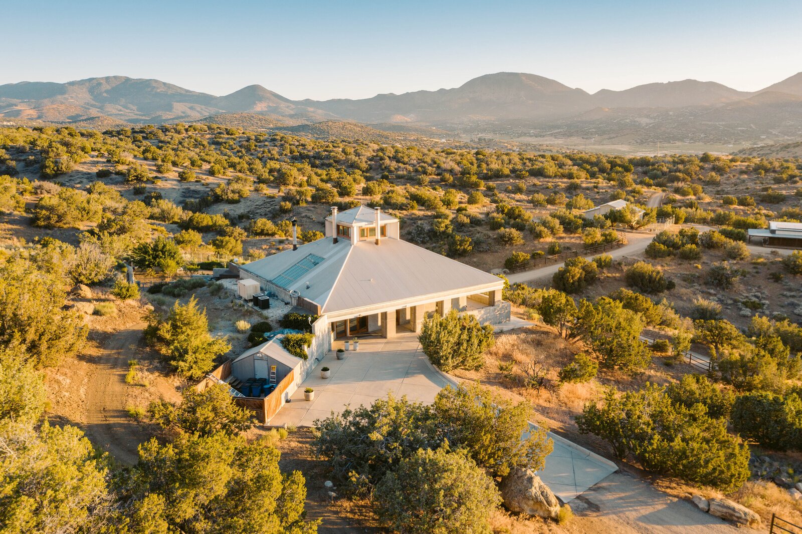 Bob Biggs Concrete Home by Carl Day - Dwell