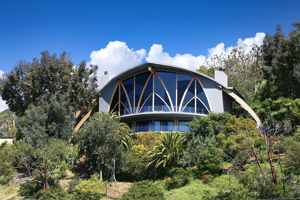 Photo 2 of 13 in Harry Gesner’s Ravenseye House Swoops Onto the Market ...