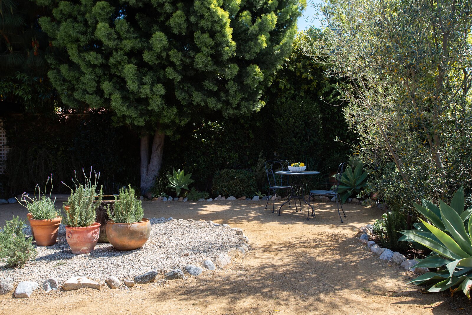 Photo 14 of 14 in A 1920s Home Brimming With Charm Seeks $2.1M in Los ...