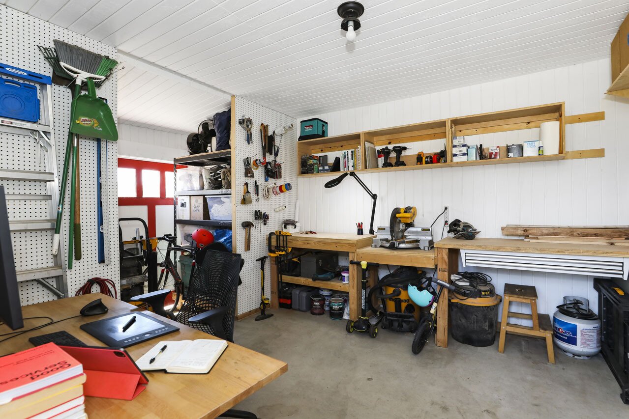 Photo 12 of 13 in A Darling Craftsman Hits the Market at $849K in L.A ...