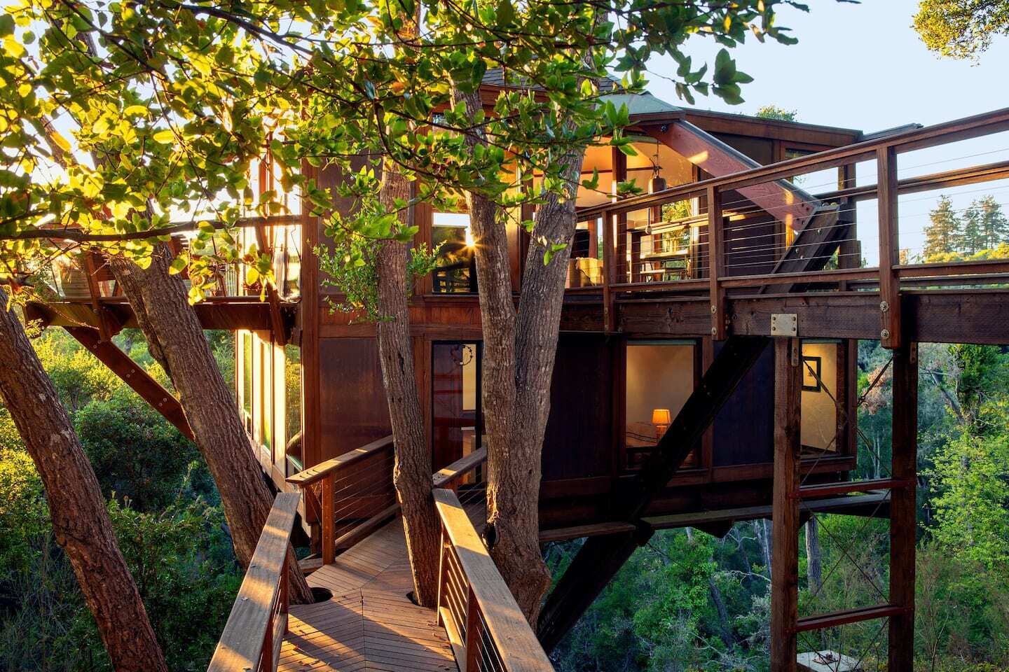 Photo 2 of 9 in 9 Breathtaking Tree Houses You Can Rent on Airbnb This ...