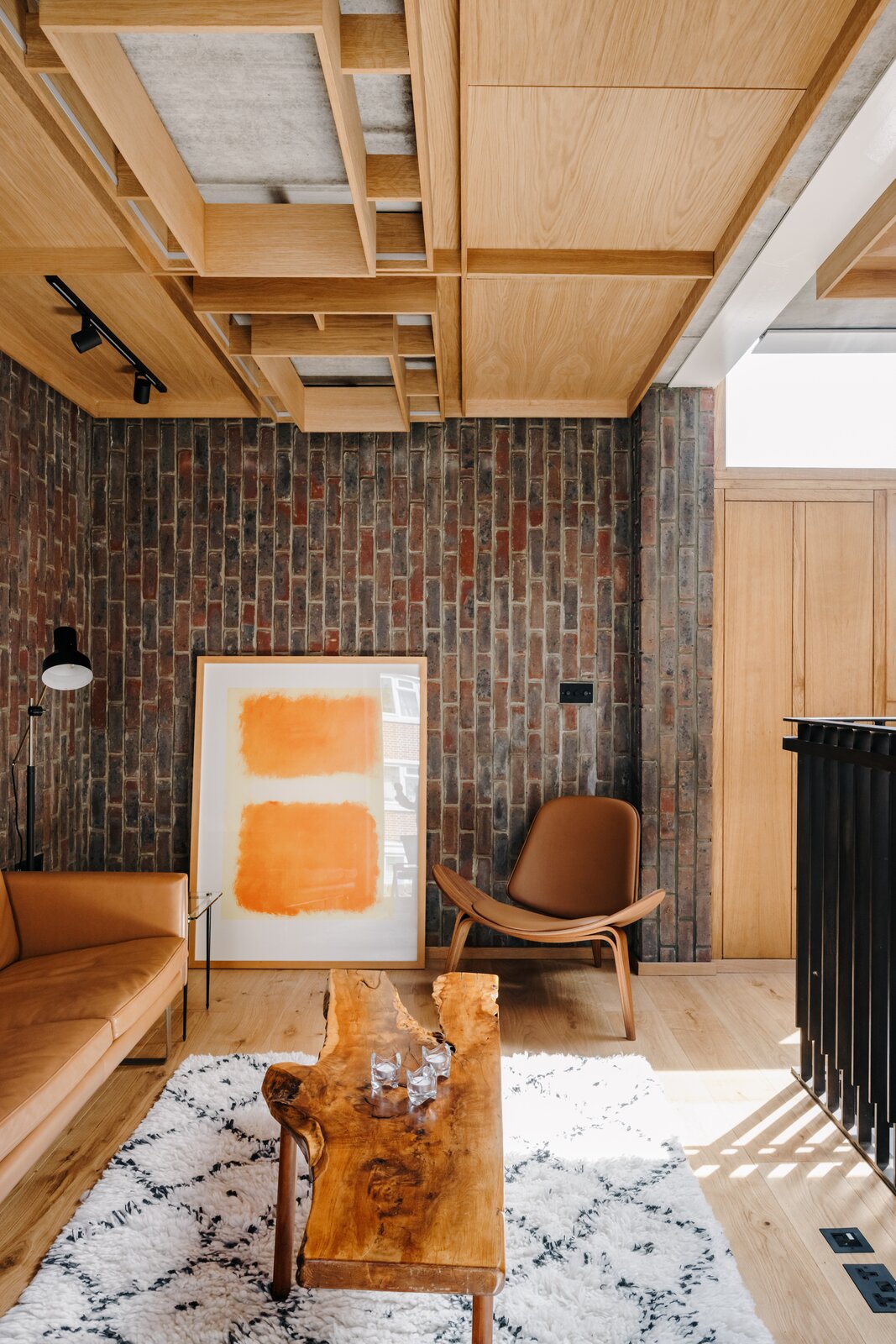 Photo 5 of 11 in Asking £1.5M, This London Home Features a Heavenly ...