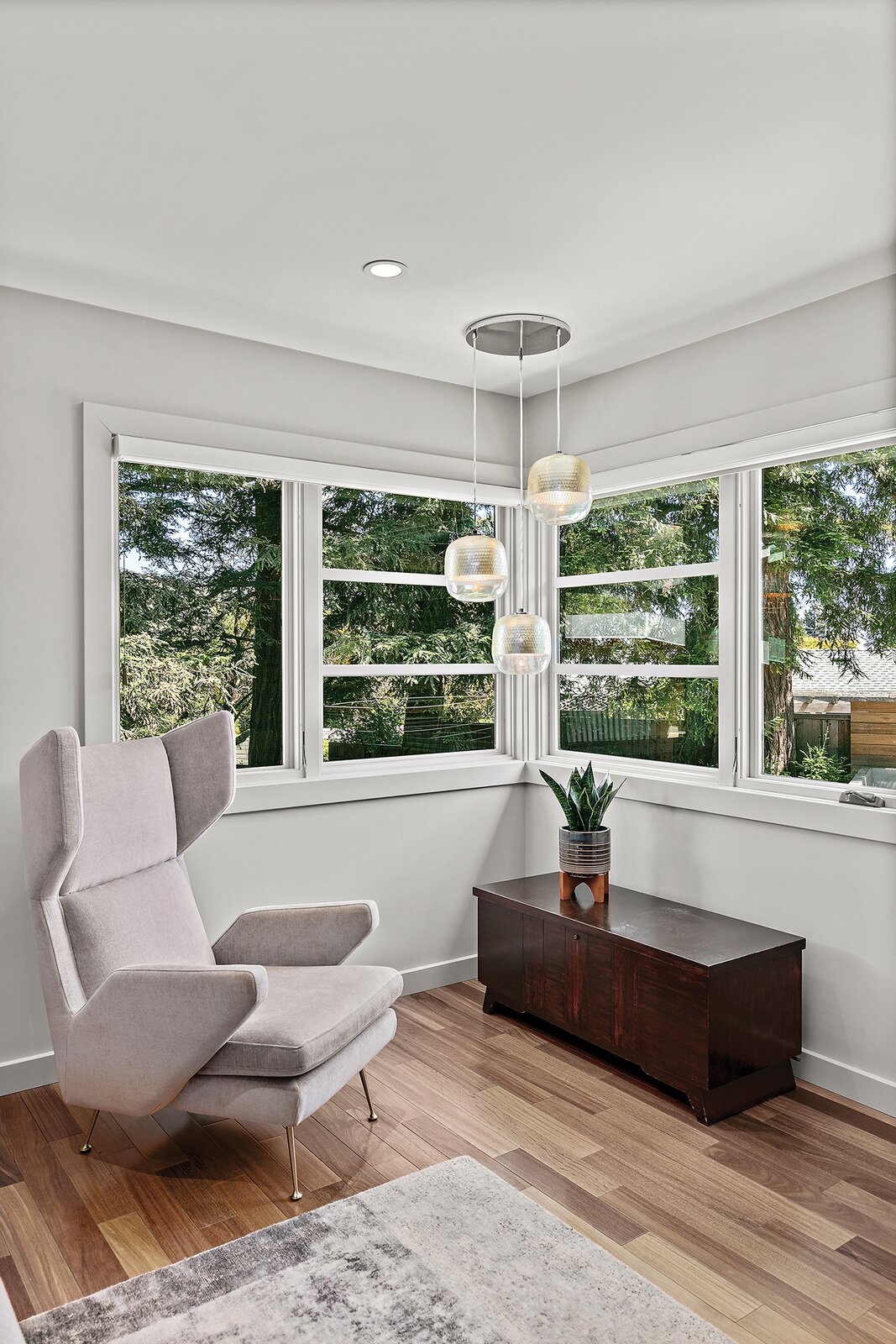 Photo 7 of 8 in A Remodeled Ranch-Style Home in Oakland Gains Both ...