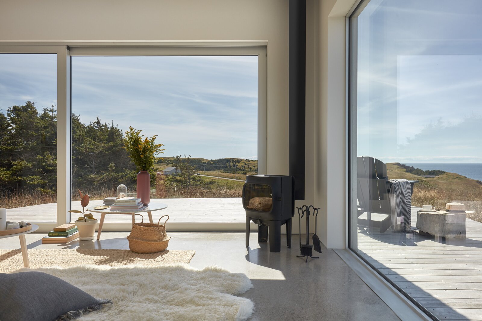 Photo 4 of 11 in A Couple’s Getaway on a Windswept Island in Quebec ...