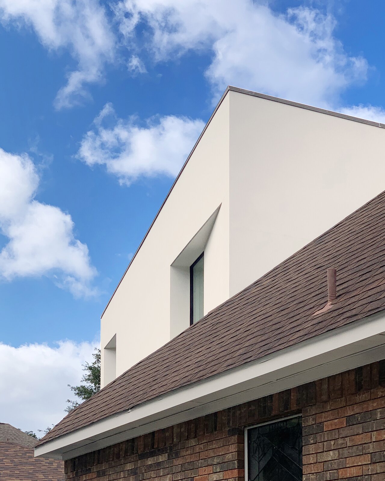 Photo 7 of 9 in This Striking Addition in Austin Is Defined by Clean ...