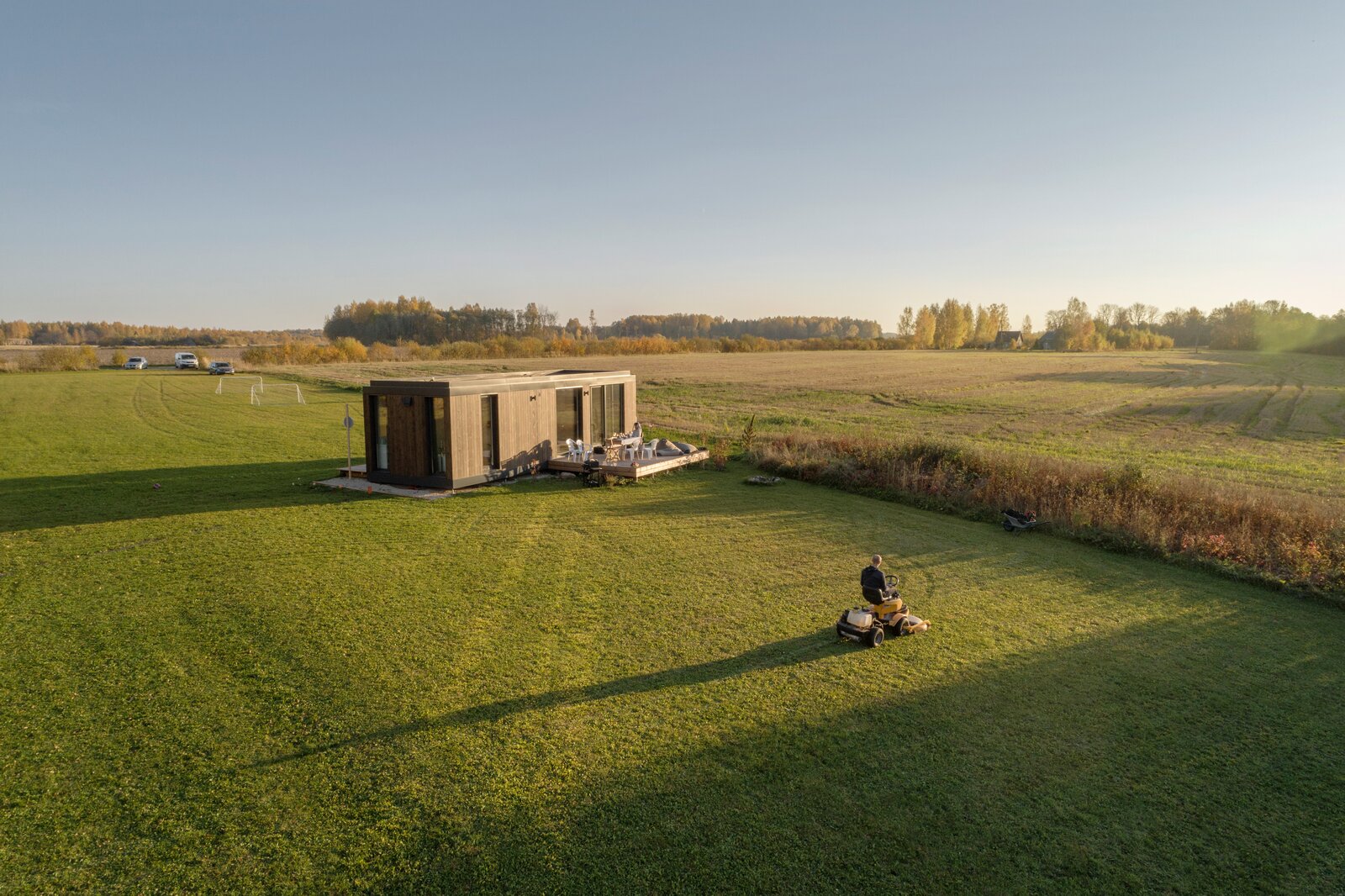 Photo 1 of 8 in With Natural Materials and an Unfussy Attitude, a ...