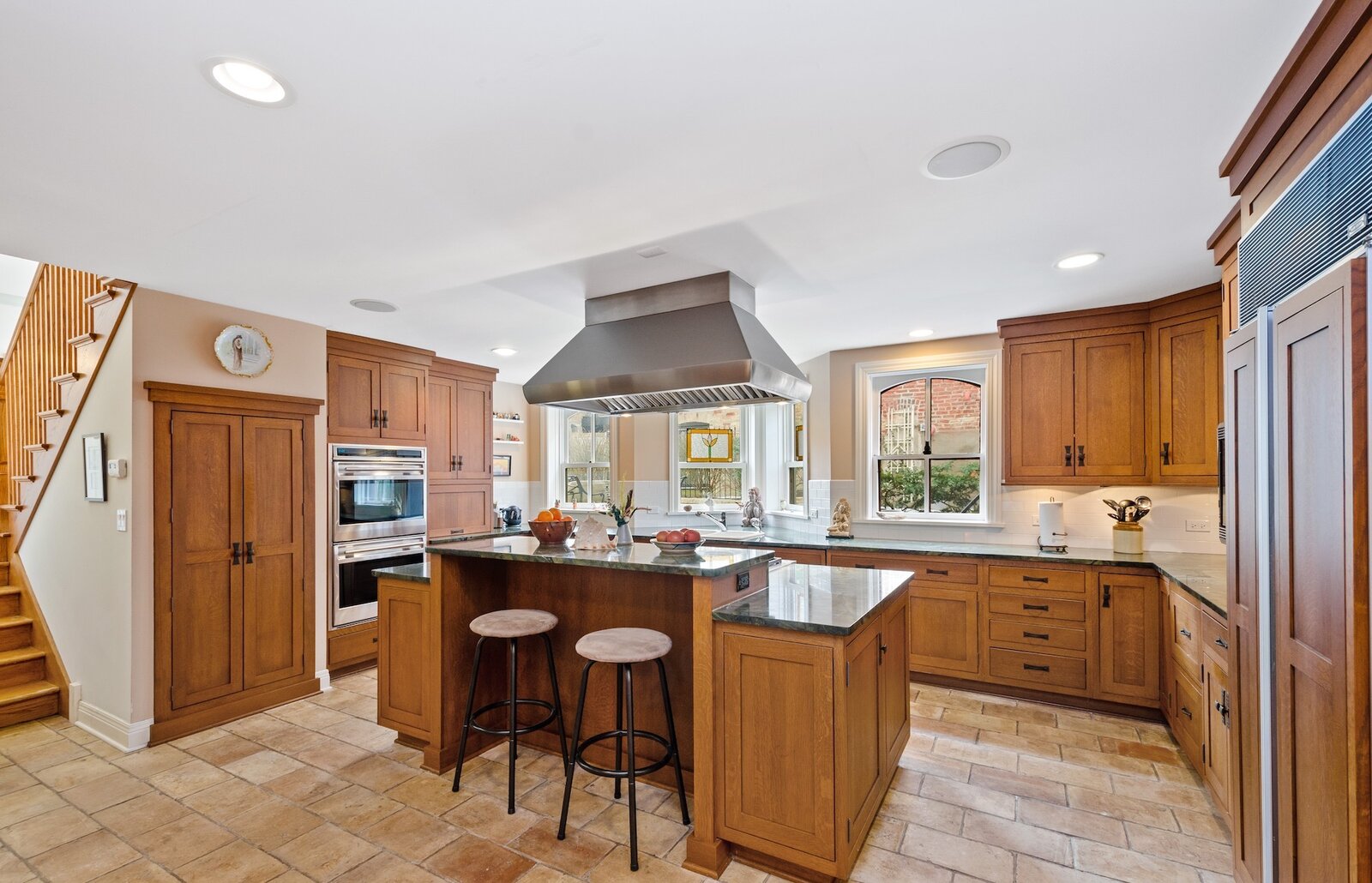 Photo 3 of 7 in An Italianate-Style Cottage That Survived the Great ...