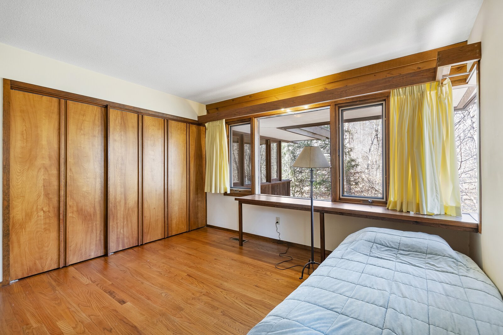 Photo 8 of 8 in A ’70s North Carolina Home With Towering Windows Lists ...