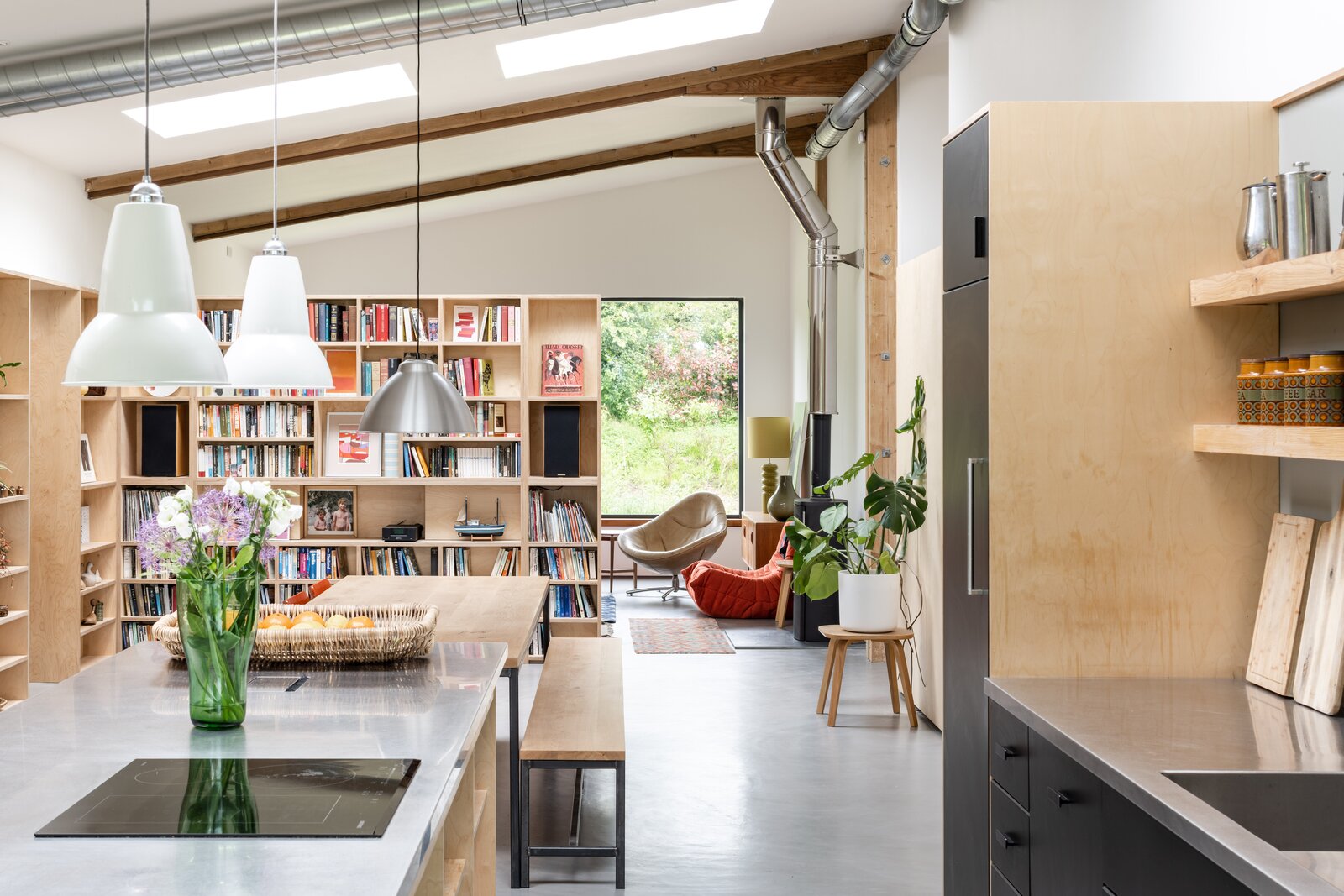 Photo 4 of 19 in The British Countryside Is Calling in This Tranquil $2 ...