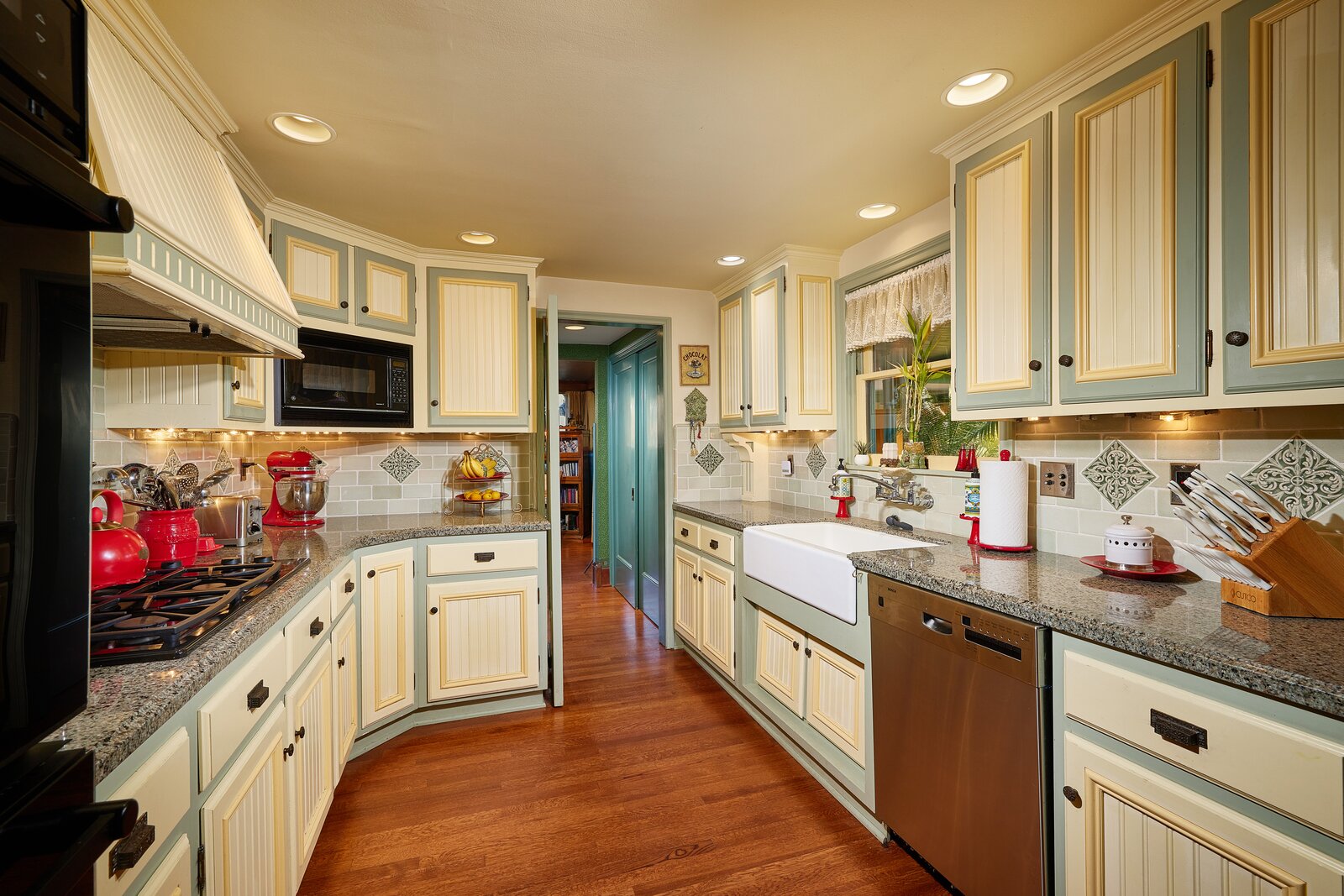 Photo 15 of 23 in Asking $2M, a Striking Victorian-Style Home in San ...