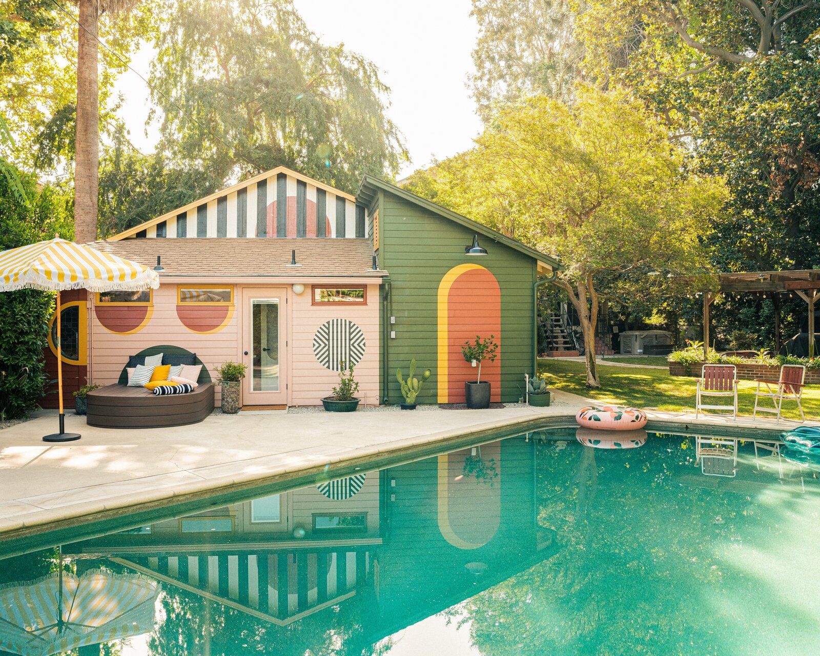 A 200 Square Foot ADU Packs A Playful Punch With Murals And Curved A 200 Square Foot ADU Packs A Playful Punch With Murals And Curved
