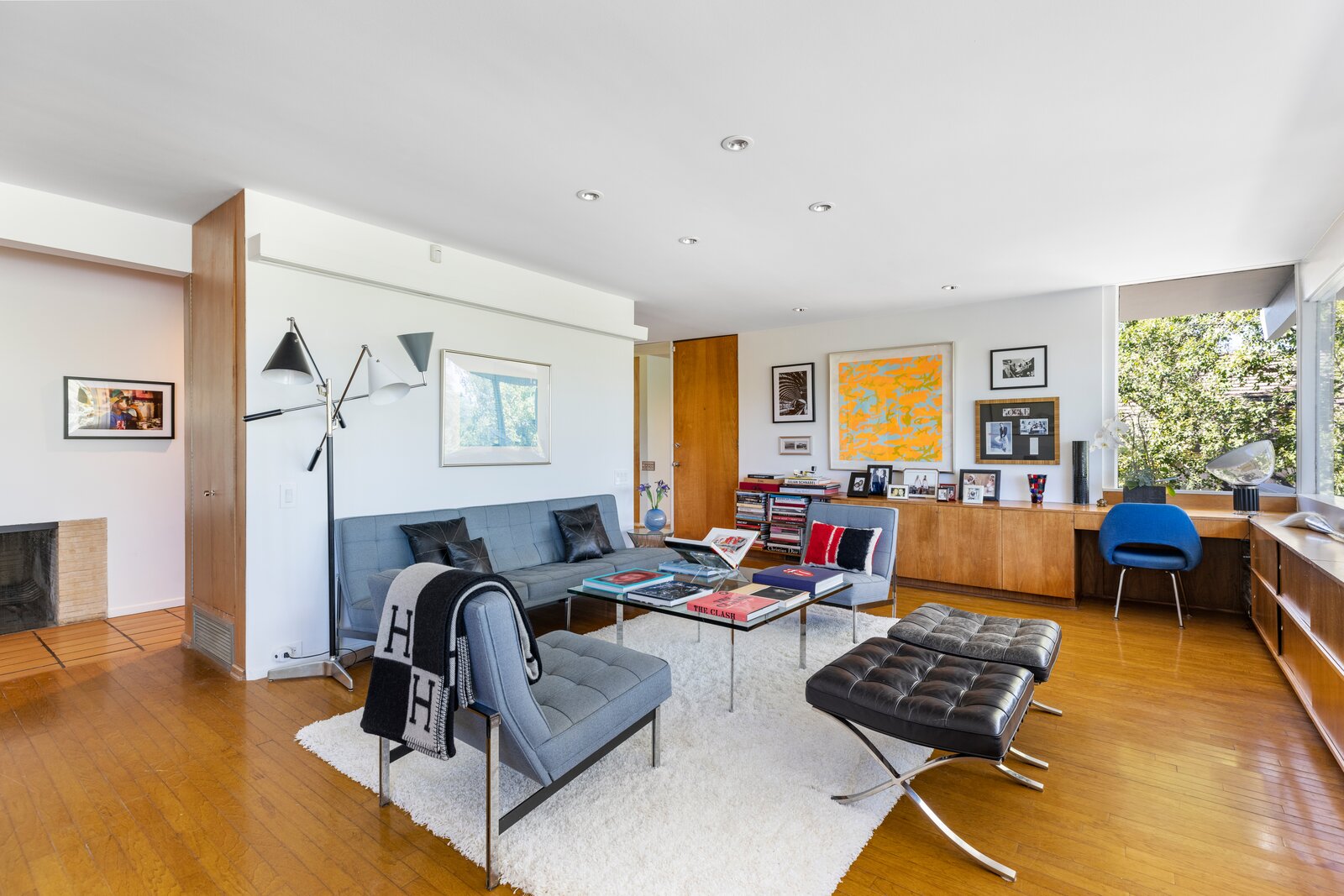 Photo 3 of 10 in A Landmark Neutra Home Hits the Market for $3.3M in ...
