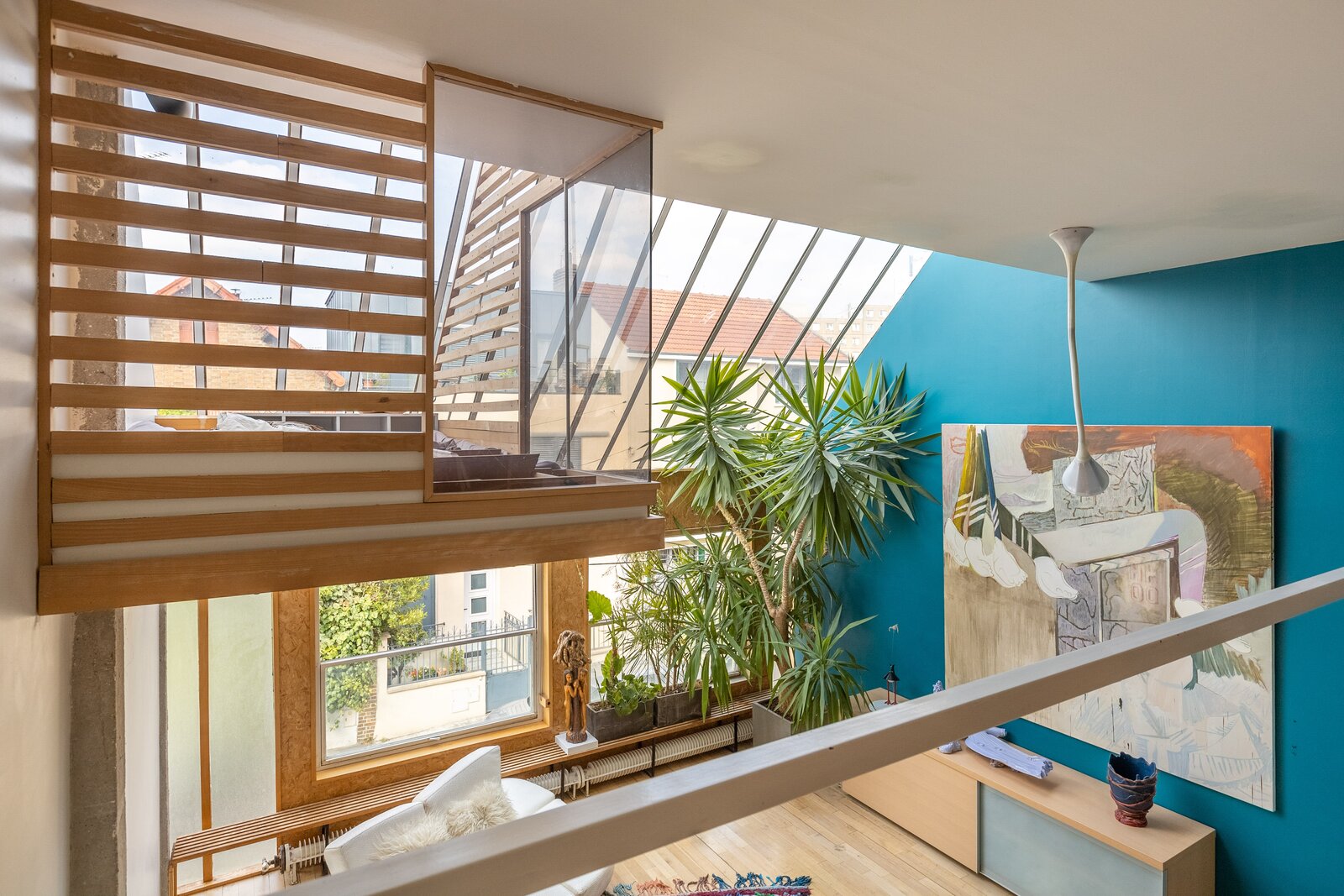 Photo 7 of 10 in A Sunny Parisian Loft With Tree House Vibes Hits the ...