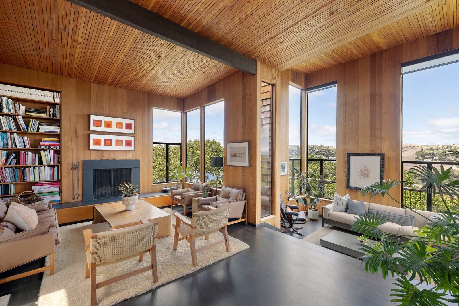 This Magnificent Marin Midcentury Comes With Bay Views and a Bountiful ...