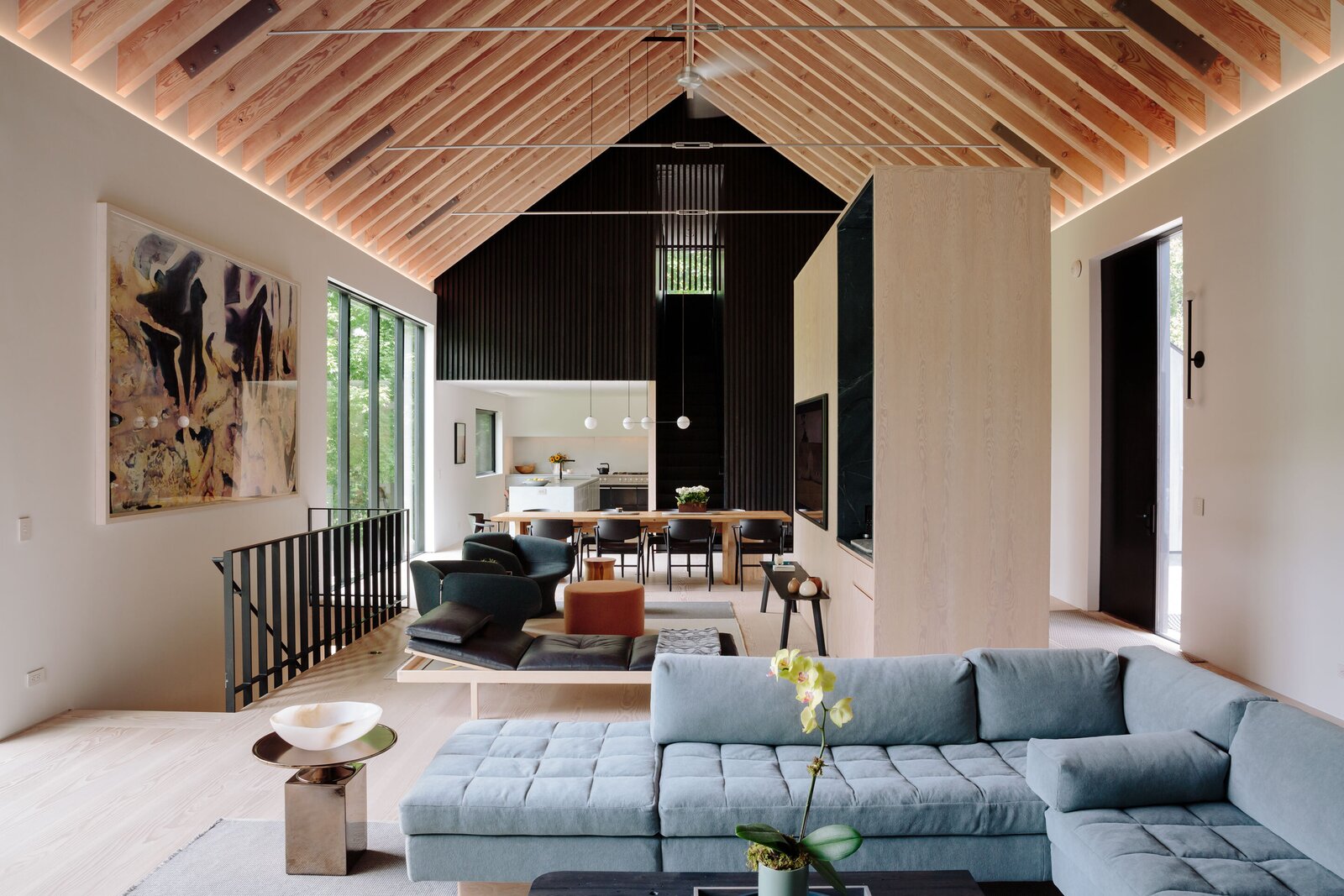 Photo 4 of 19 in A New York City Couple Embrace Retirement in a ...