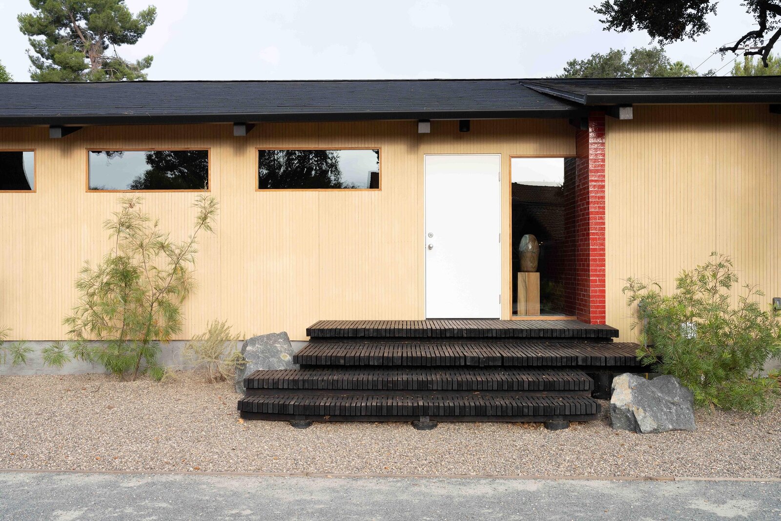 Photo 32 of 79 in The 20 Most-Liked Homes on Our Instagram in 2023 - Dwell