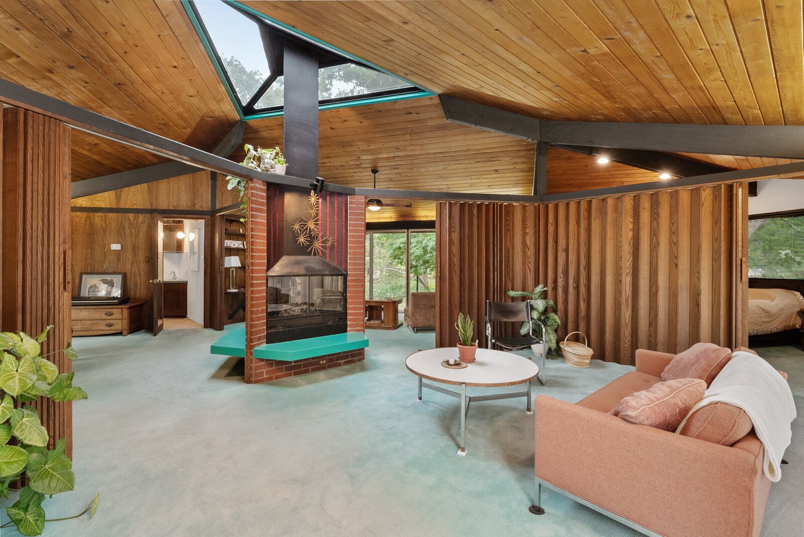 Photo 5 of 10 in An Experimental Home With a Shape-Shifting Interior ...