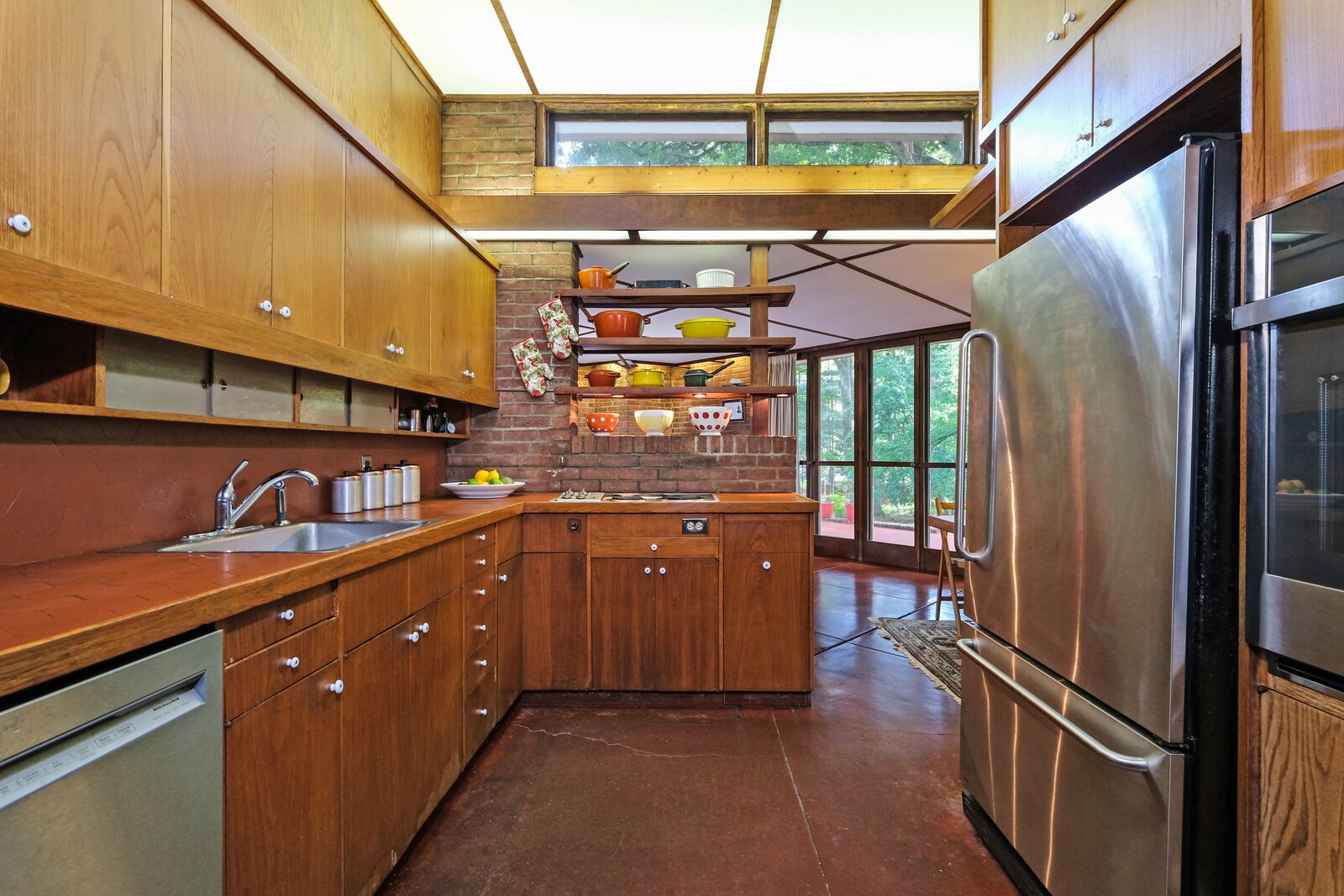 Photo 6 of 11 in A Usonian Gem 45 Minutes North of Manhattan Lists for ...