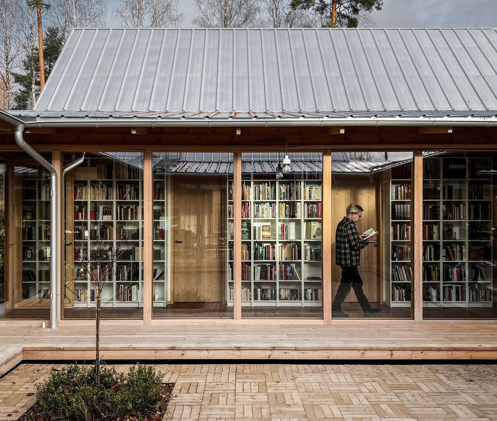 Photo 1 of 21 in This Book-Filled Swedish Cabin Is a Bibliophile’s ...