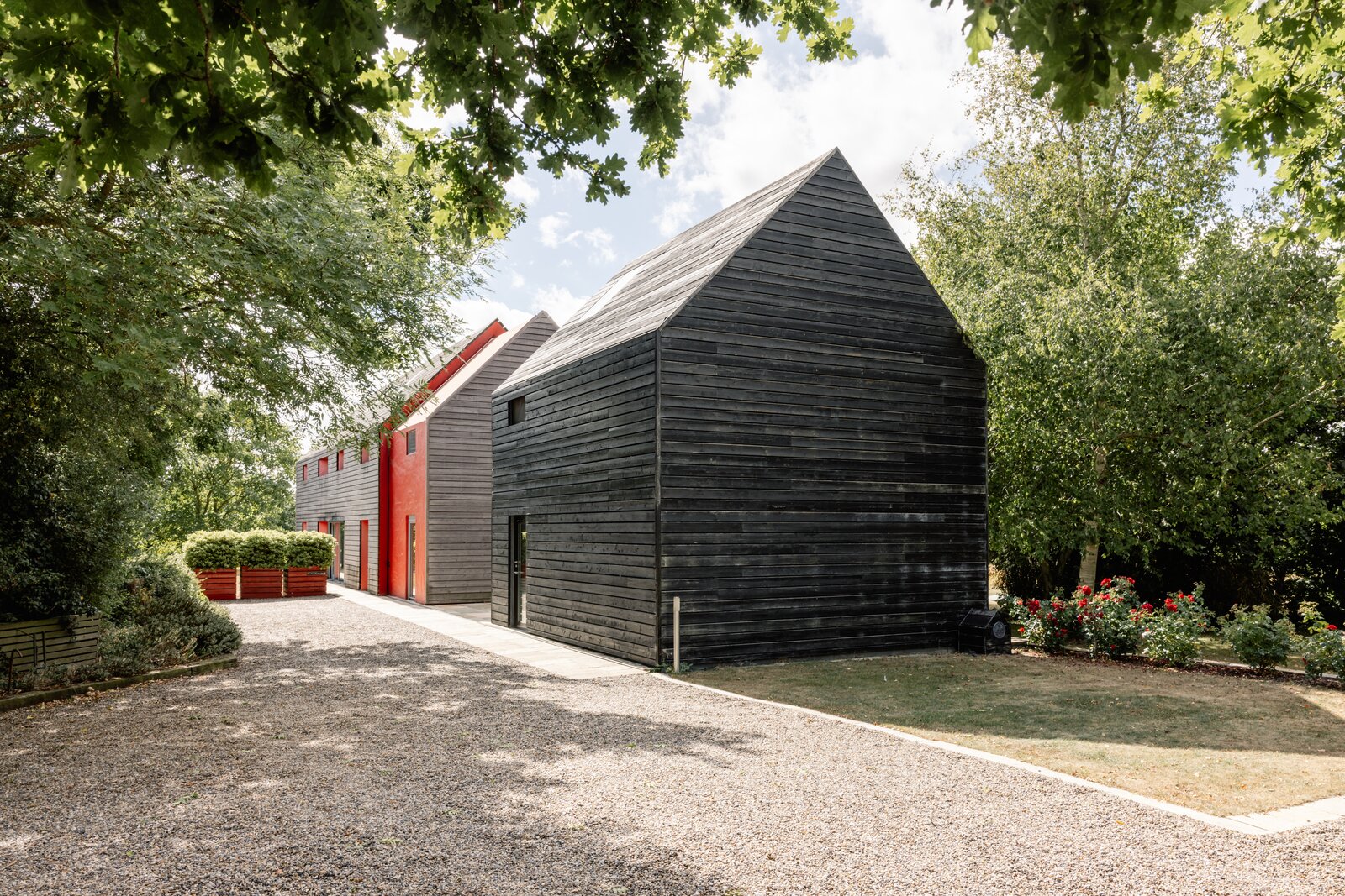 Photo 2 of 11 in England’s Sliding House Glides Onto the Market for £1M ...