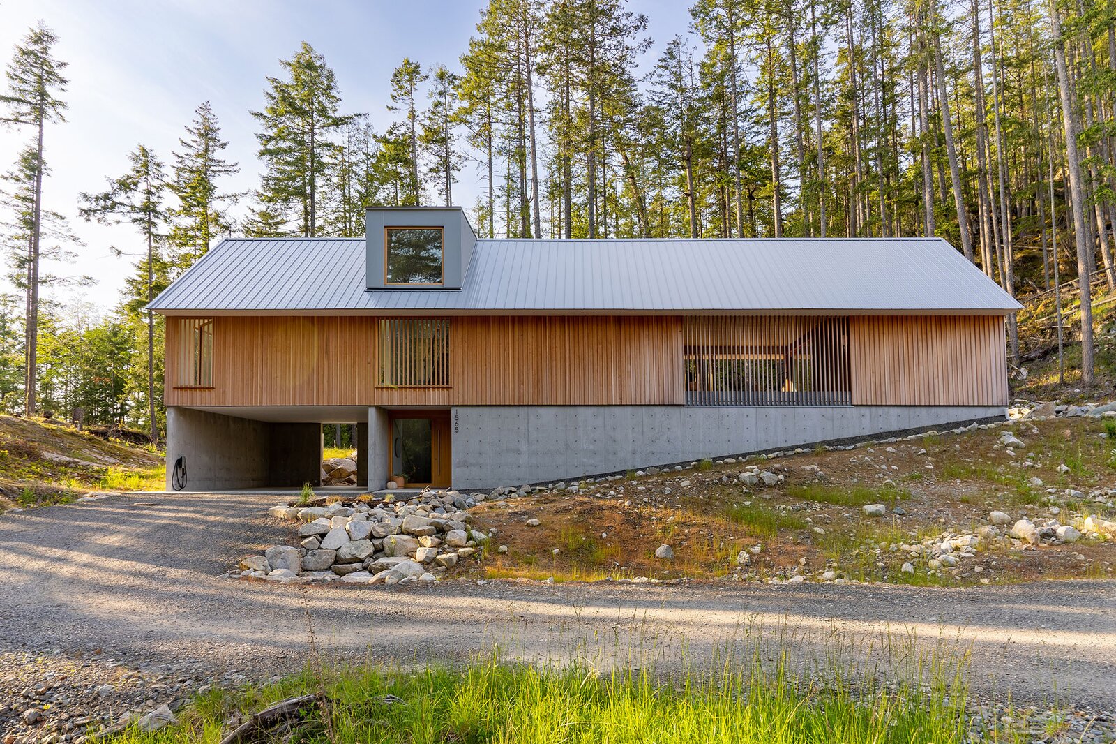 Near Vancouver, an Island Home Packed With Scandinavian Charm Asks $1 ...
