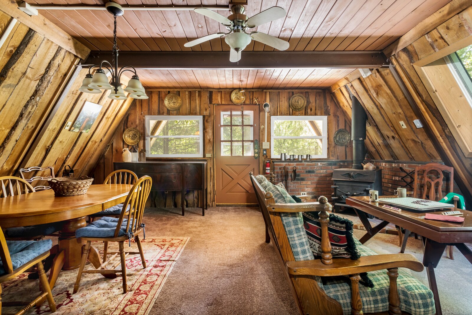 Photo 6 of 24 in Budget Breakdown: A Family of Five Gut Their Rustic A ...