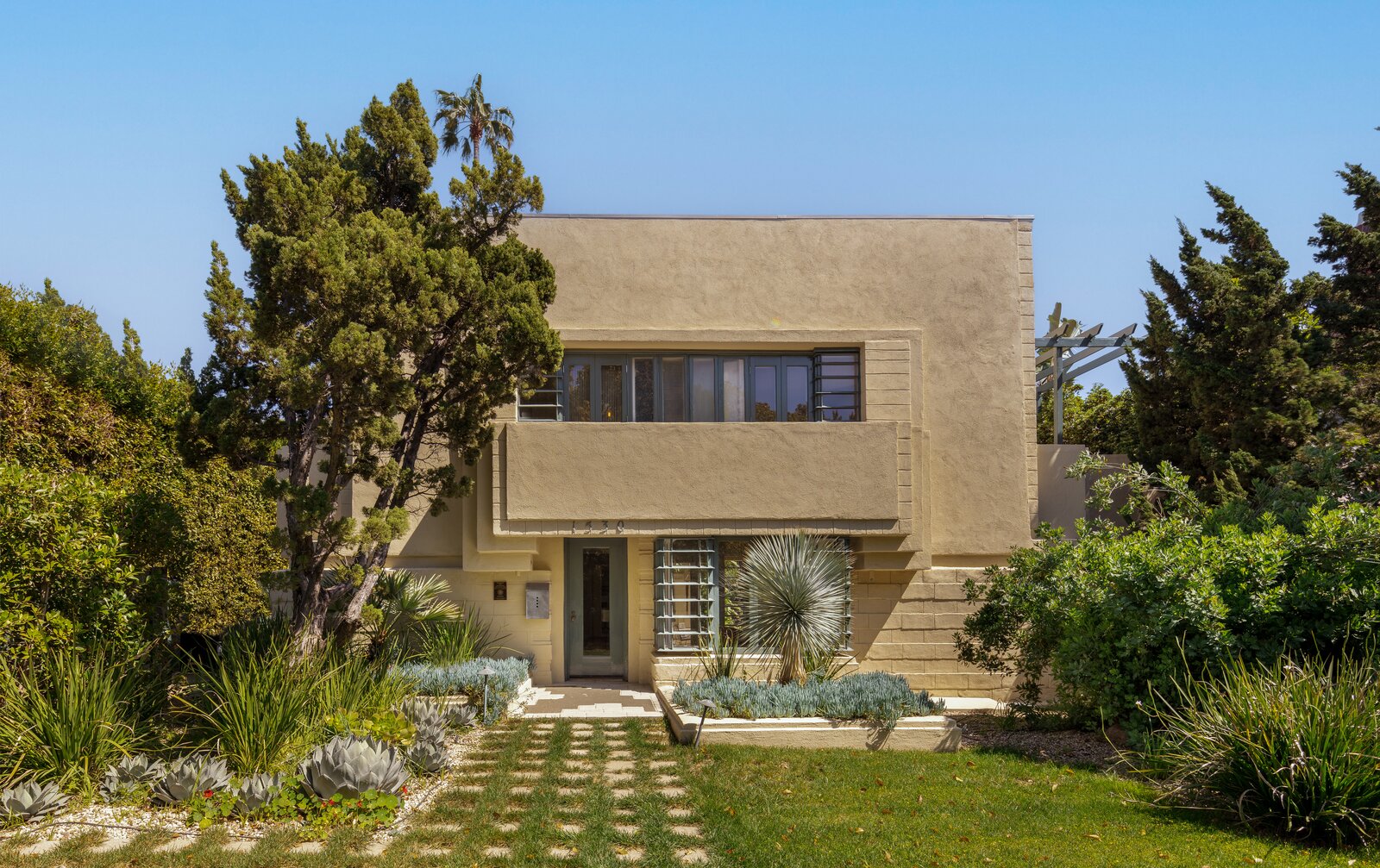 Lloyd Wright’s Second Commissioned Home Seeks $3.2M in L.A. - Dwell