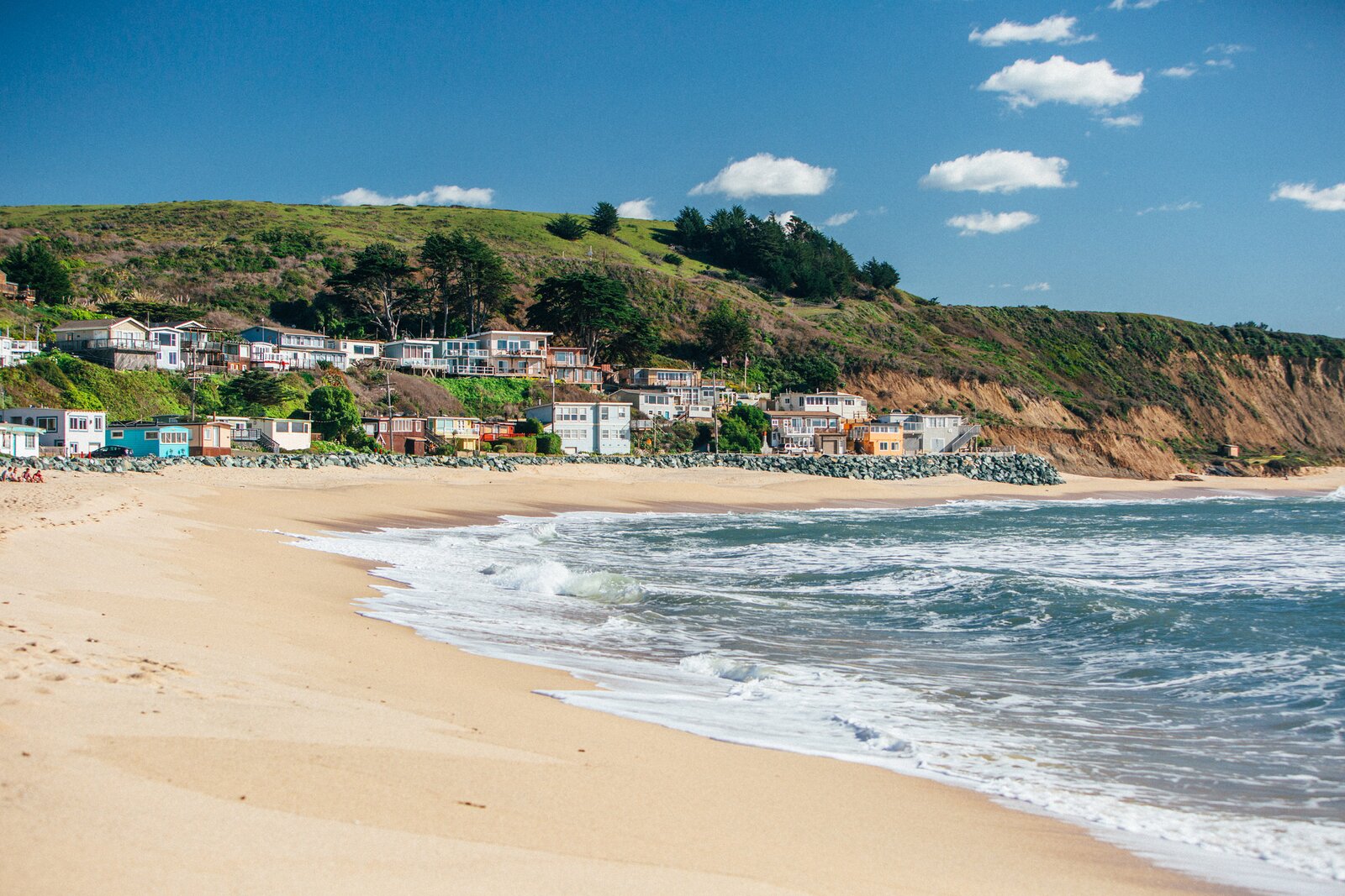 Photo 2 of 5 in Who Gets to Use the Beach? - Dwell