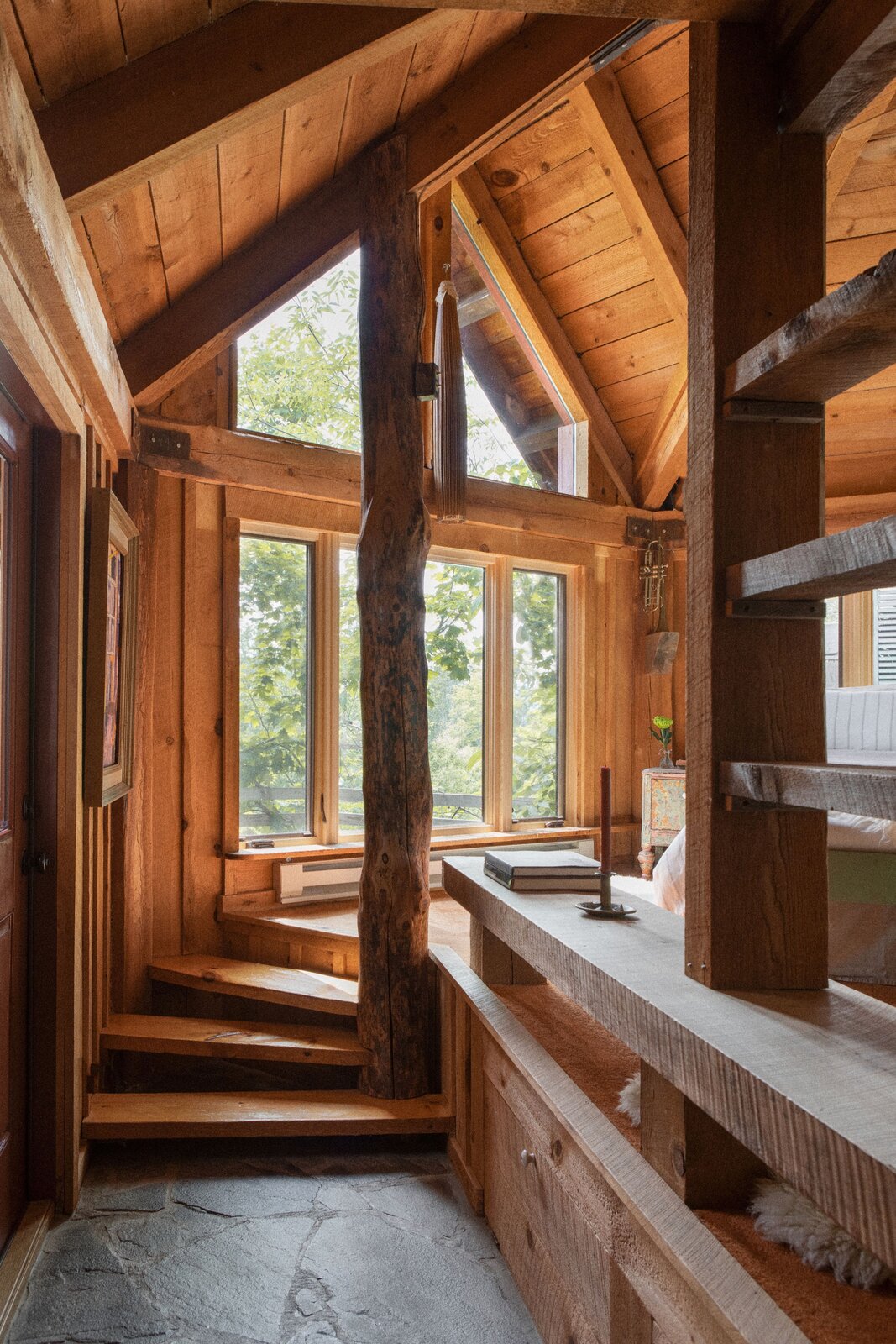 Photo 6 of 10 in Could This $950K Getaway Be the Coziest Cabin in ...