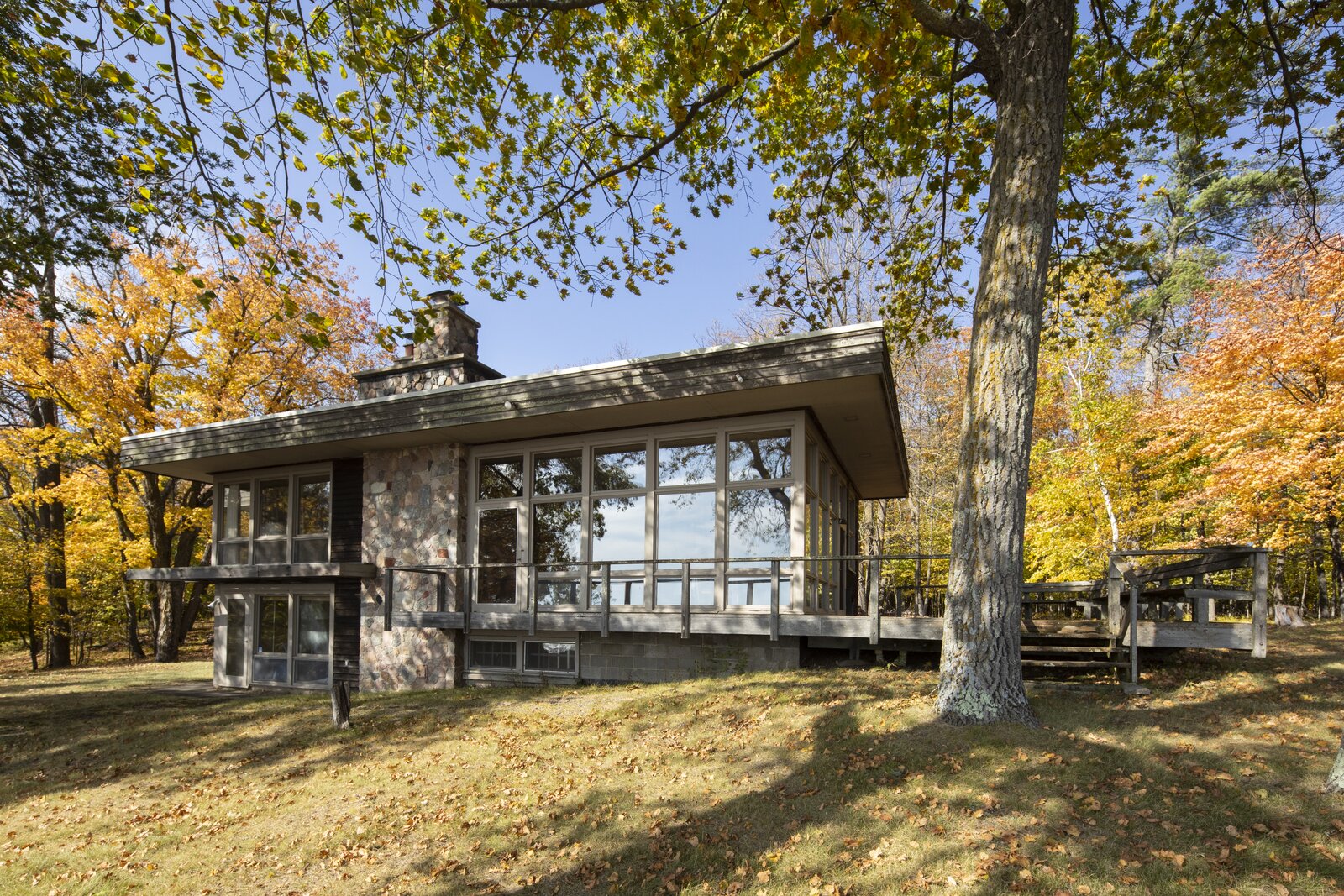 Photo 1 of 7 in Why Is This Minnesota Cabin $3.5M? It Comes With 113 ...