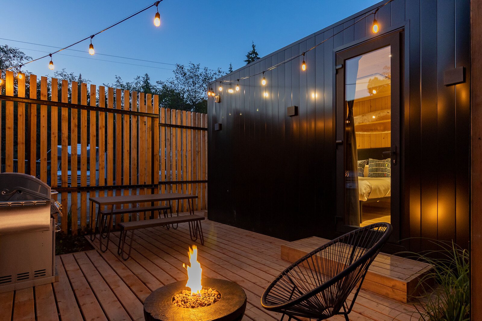 Photo 10 of 11 in Prefab Builder Aux Box Makes Preciously Small ...