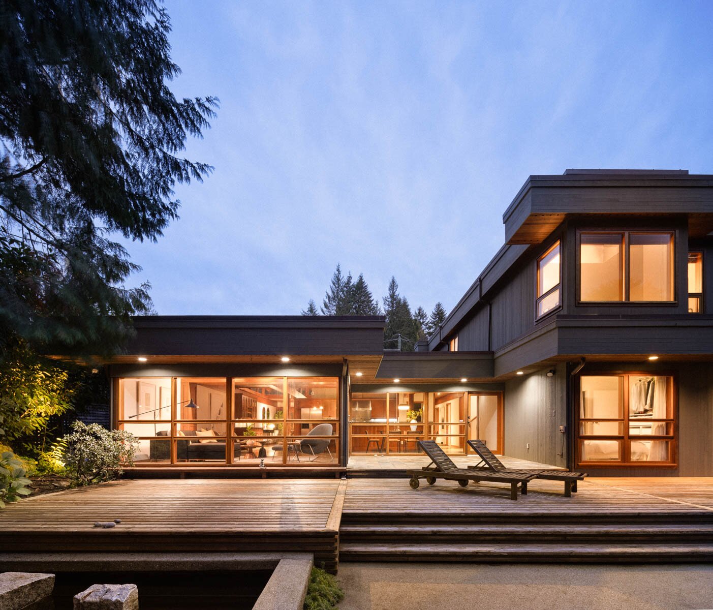 Photo 10 of 10 in Fred Hollingsworth’s Midcentury Lantern House Lists ...