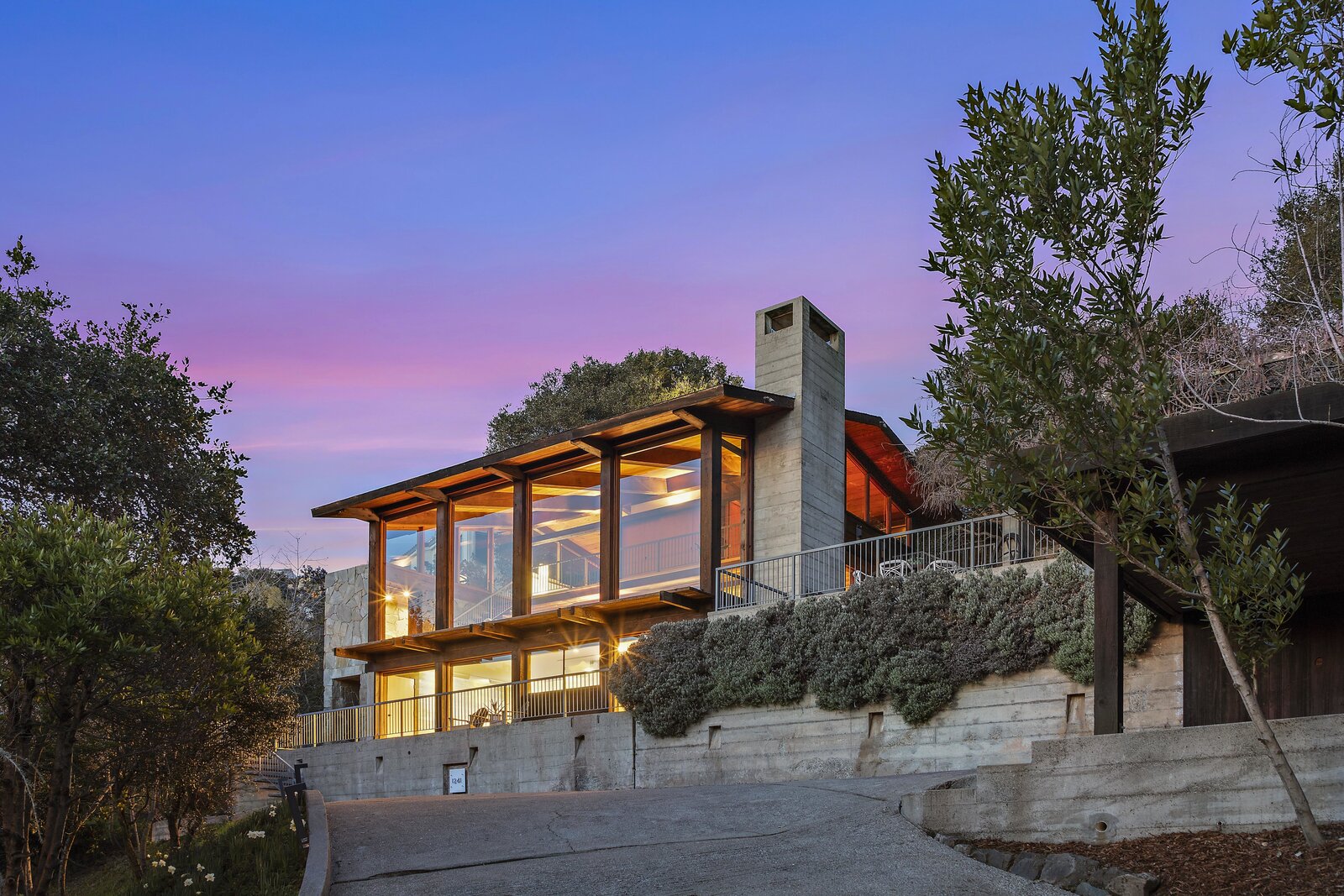 High in the Berkeley Hills, a Home Cast in Concrete and Glass Asks $2 ...