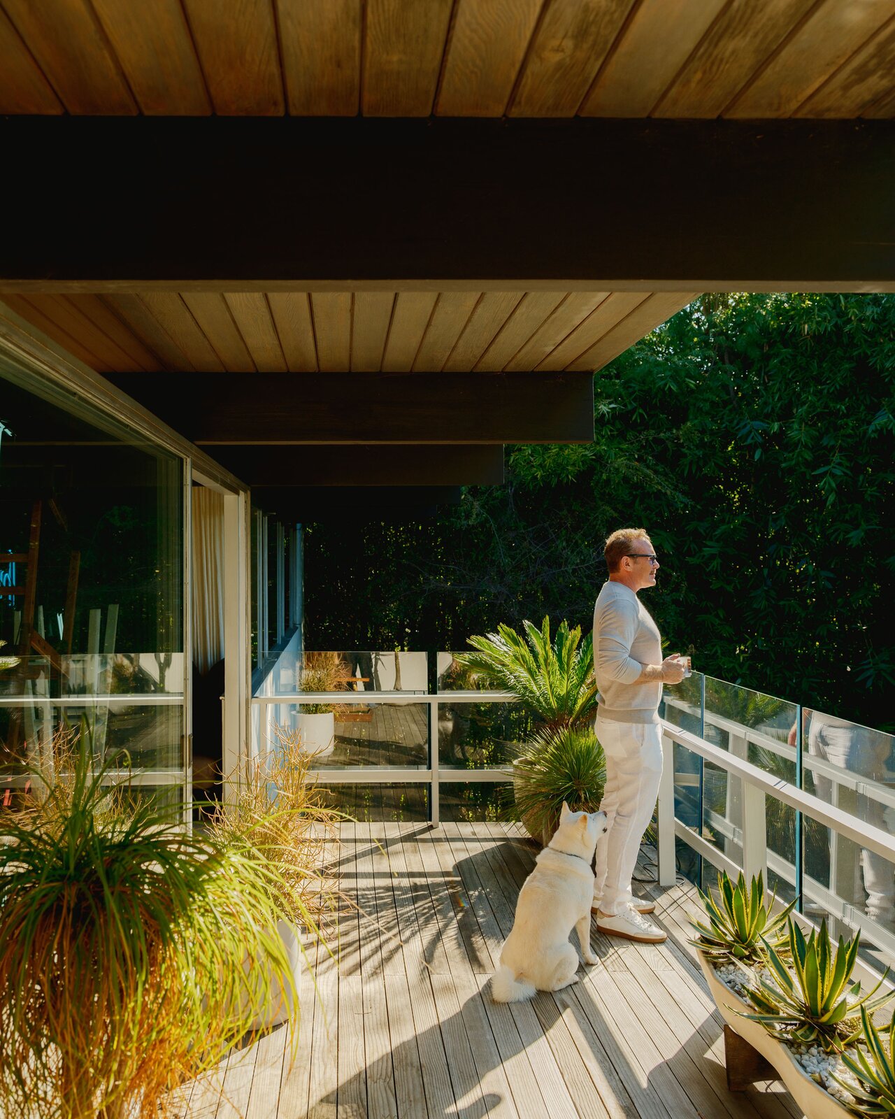 Photo 9 of 12 in The Owner of an L.A. Neutra Doubles Its Living Space ...