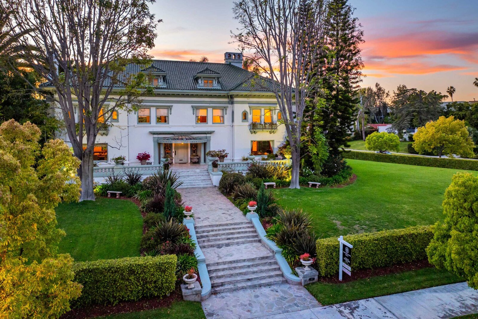 Photo 2 of 10 in Muhammad Ali’s L.A. Mansion Is Up for Auction—But the ...