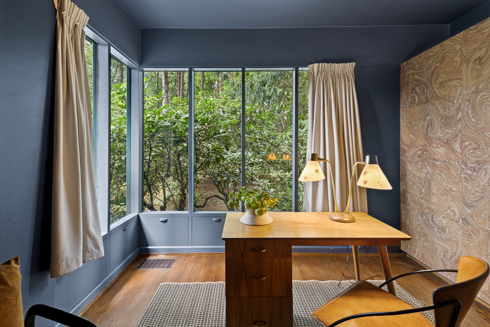 Photo 7 of 9 in One of John Yeon’s Best-Preserved Homes Hits the Market ...