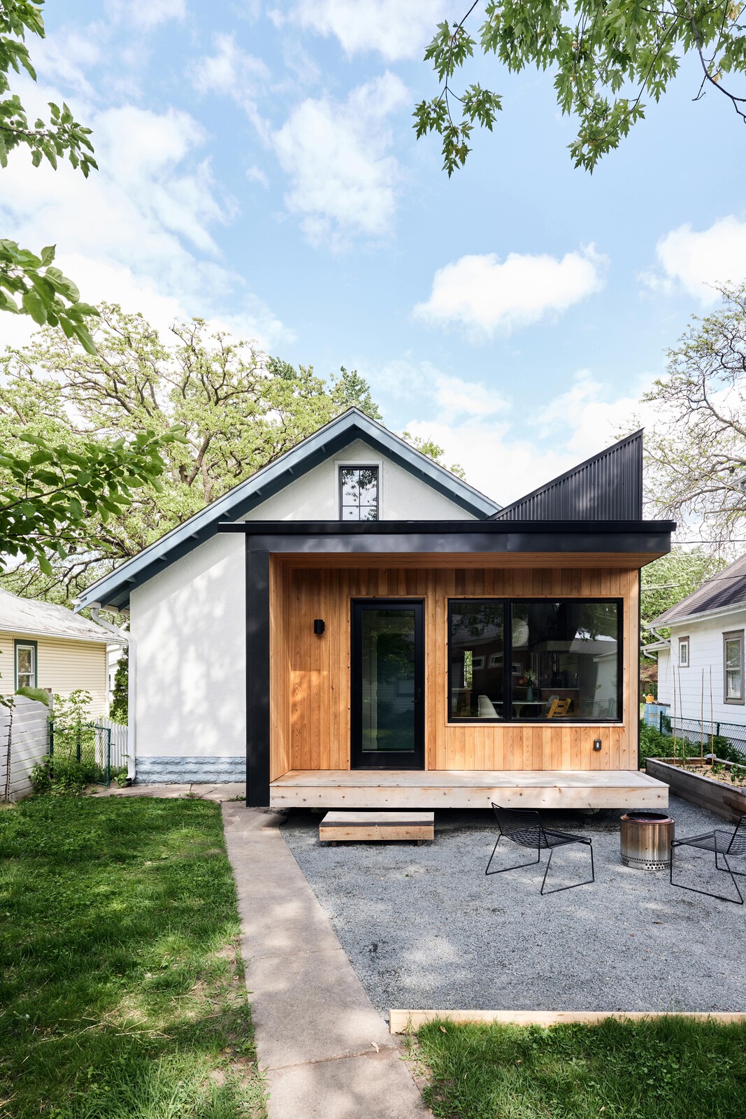 Photo 11 of 13 in They Gave Their Little Minneapolis Cottage a Radiant ...