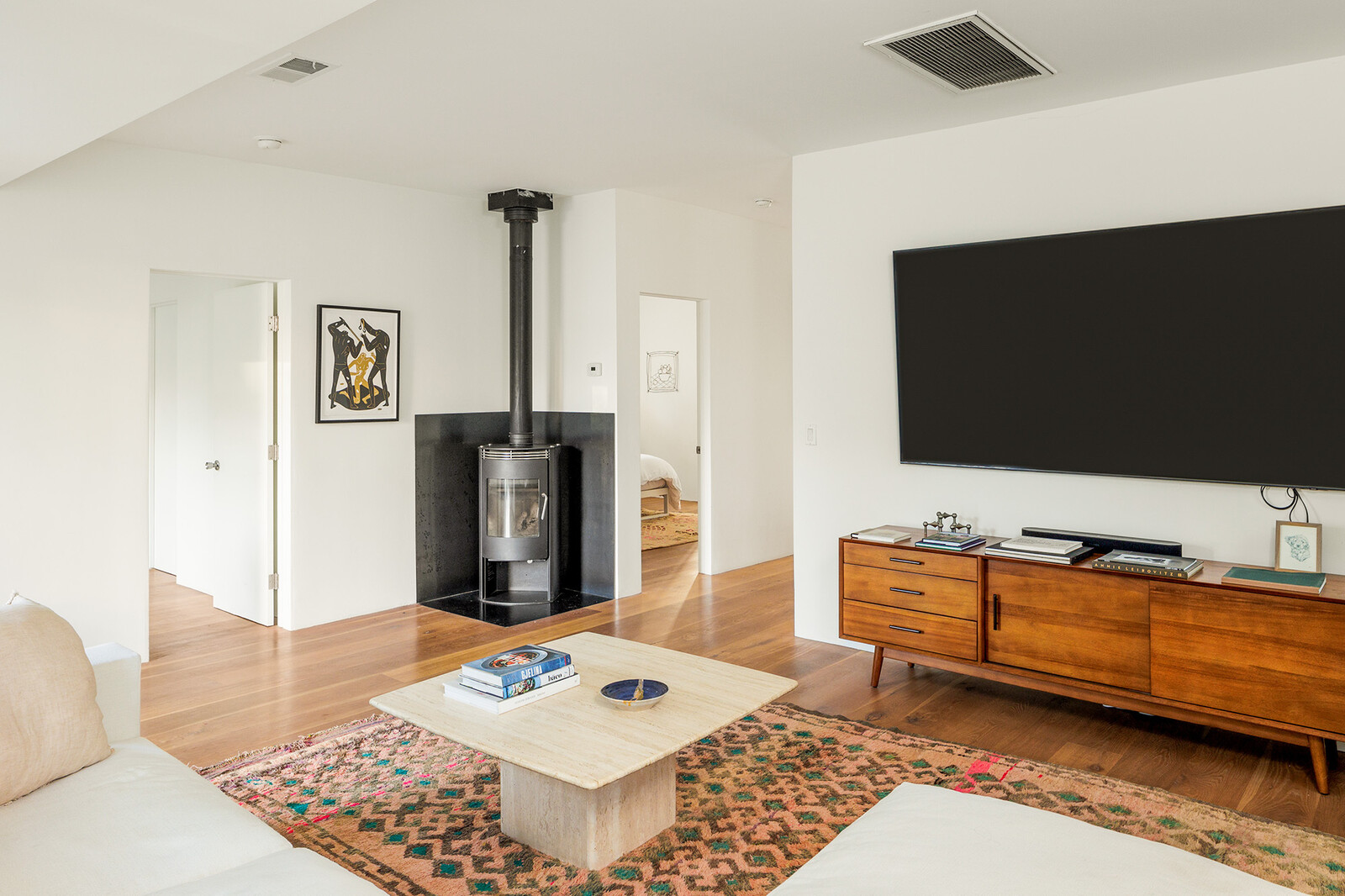 Photo 6 of 11 in Designer Jennifer Siegal Is Selling her Modular Venice ...