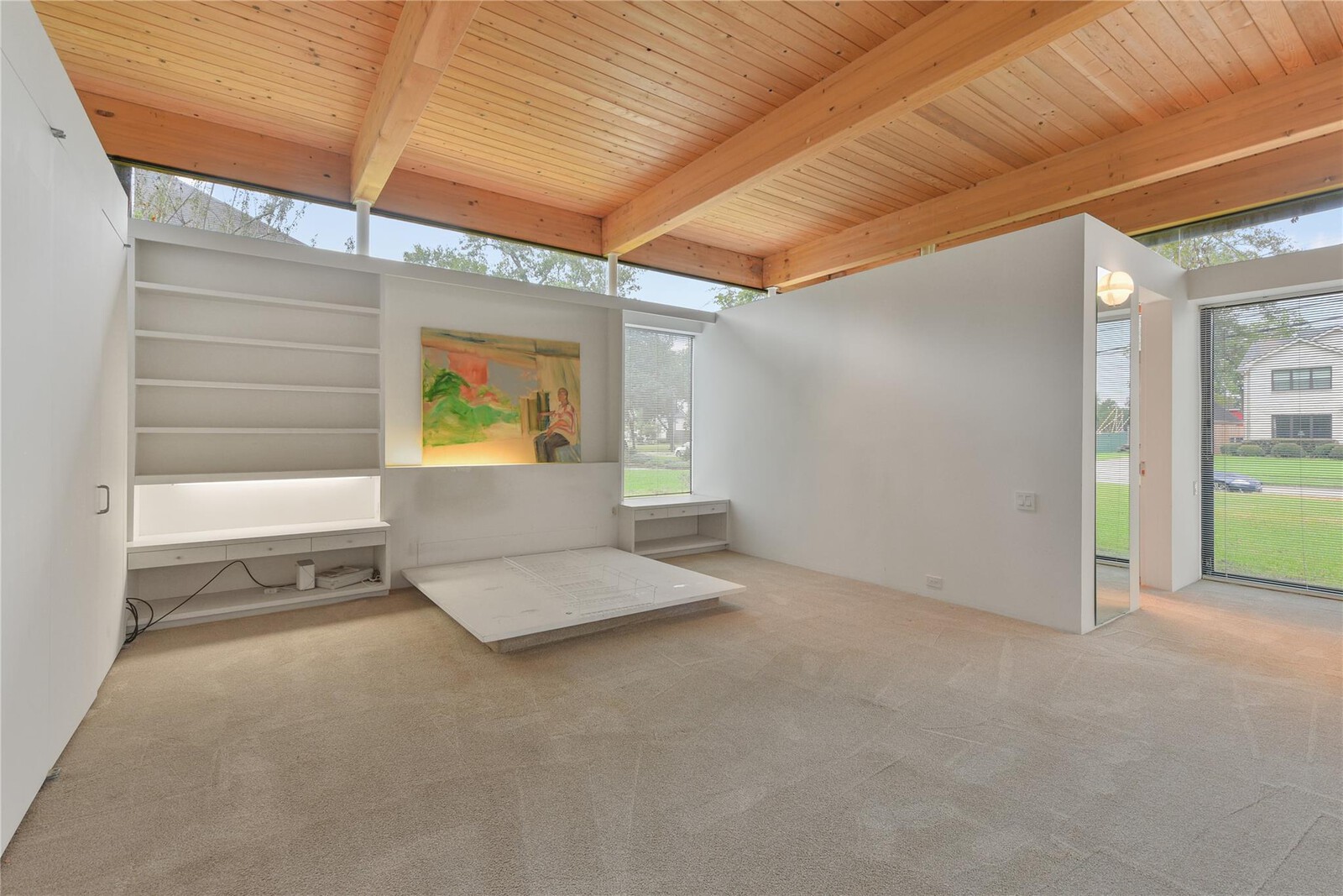 Photo 7 of 10 in Architect Victor Lundy’s Home Lists for $1.7M Near ...