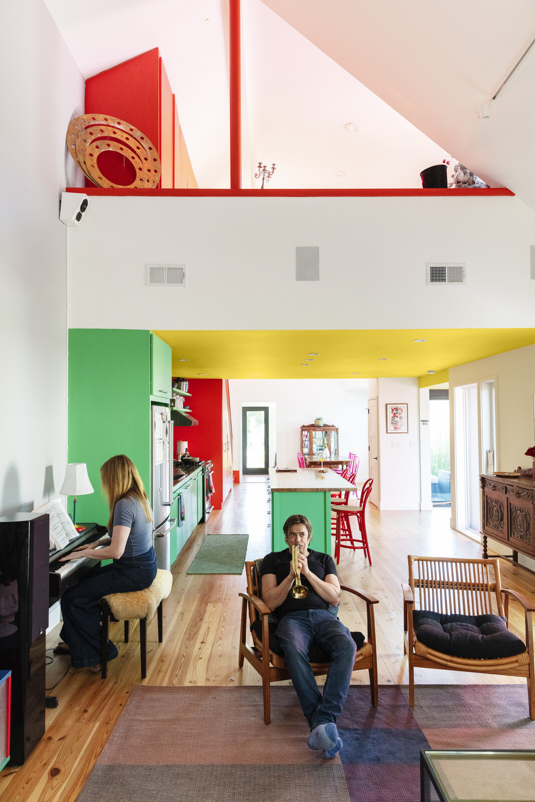 Photo 5 of 13 in This Polychrome New Orleans Home Expands the Notion of “Family” Living - Dwell