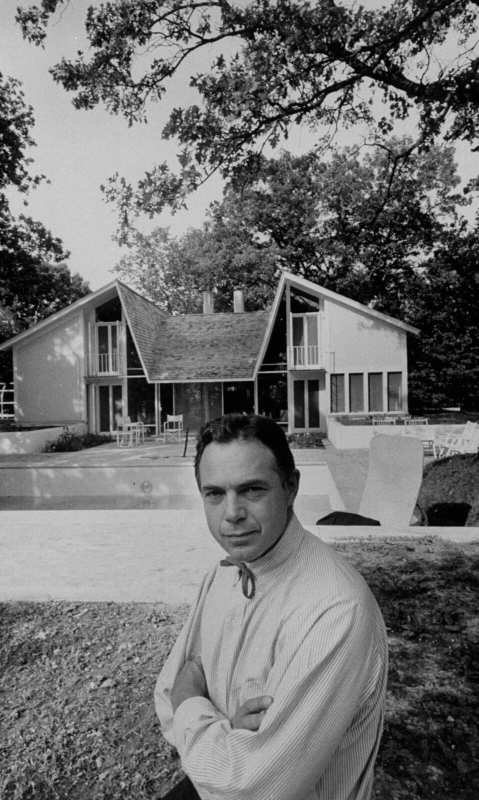 Photo 2 of 7 in When Your House Might Be a Modernist Copycat - Dwell