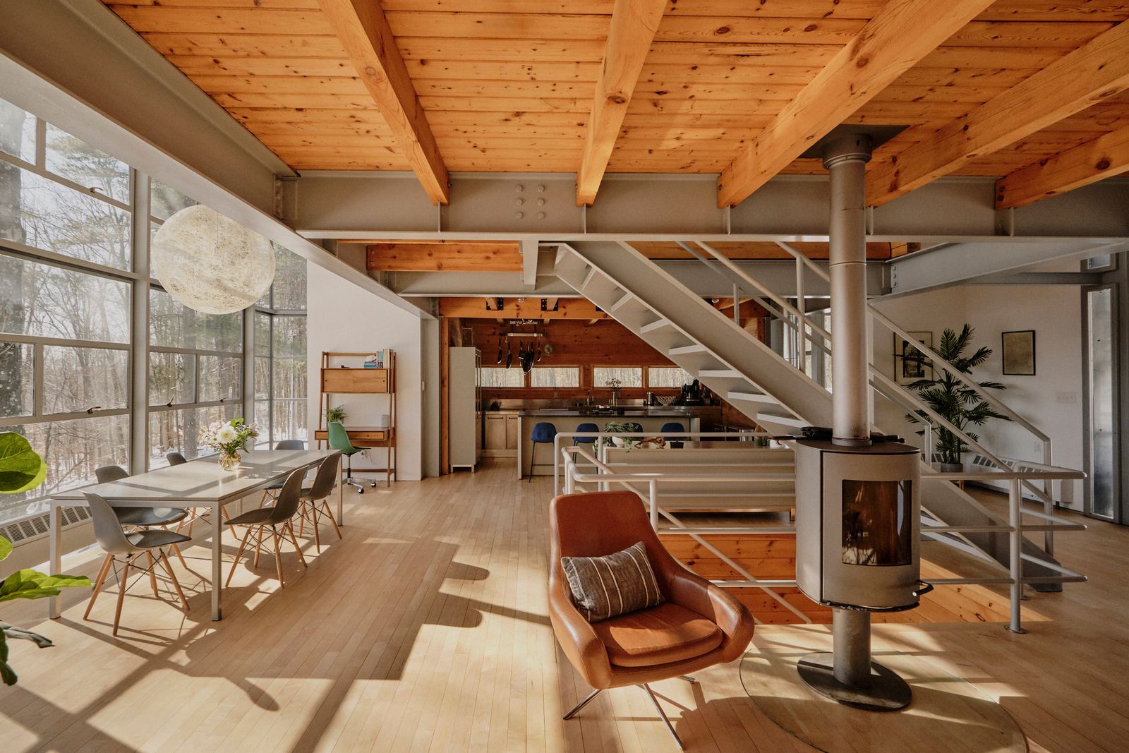 Photo 2 of 15 in This $1.3M Glass “Tree House” Is not Your Average ...