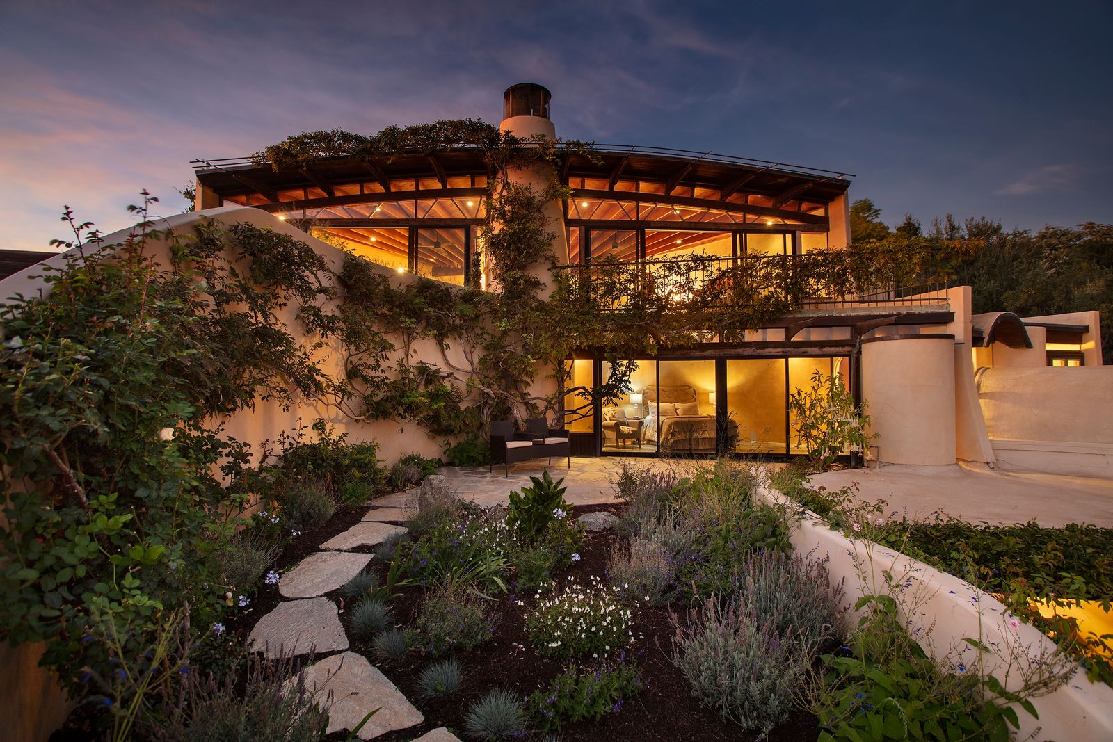 Photo 13 of 15 in Big Sur Legend Mickey Muennig Gave This $5.5M Home ...